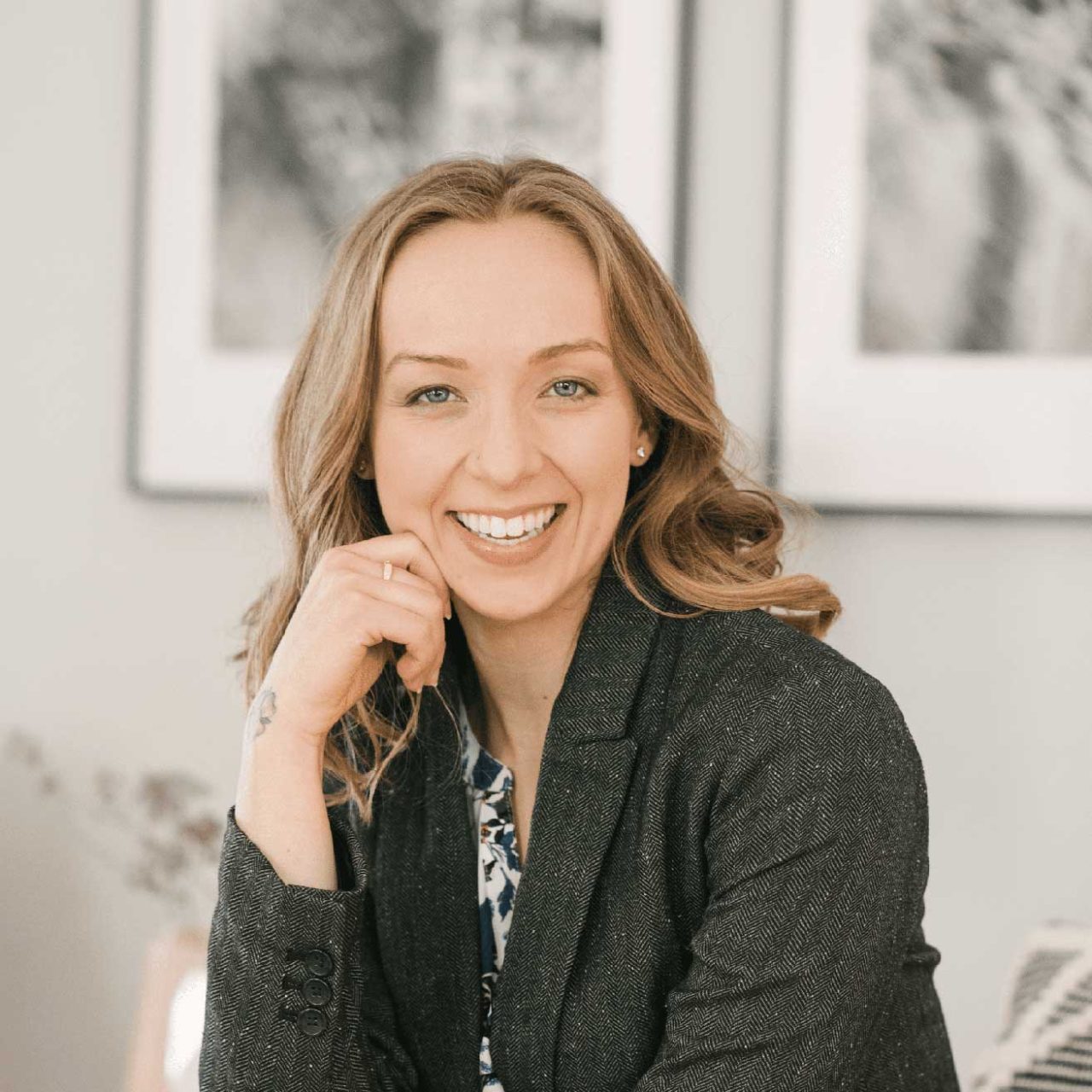 Book In Six Author Coaching Cohort | Jennifer Locke Writes